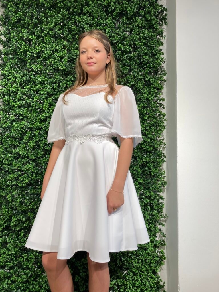 Konfirmationskjole med korteærmer FREDERIKKE — Angelina Design Studio